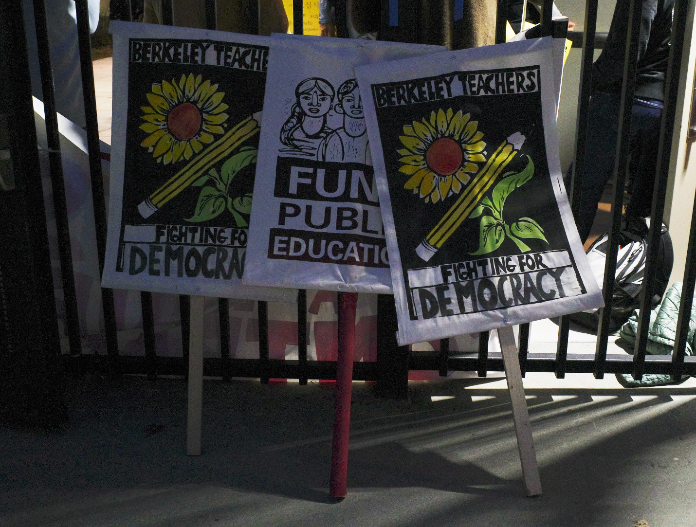Union Calls For Busd Teacher Benefits At School Board Meeting The
