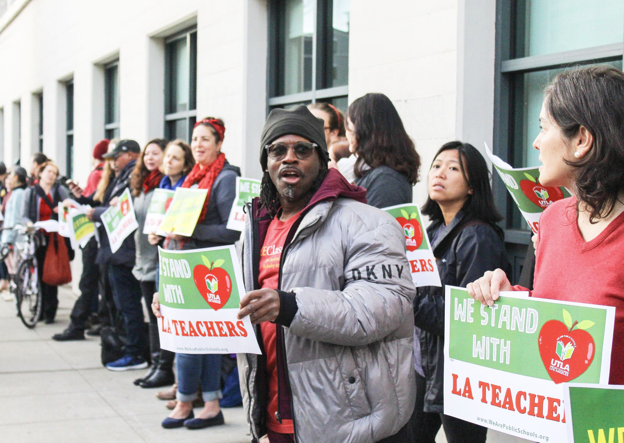 BHS Staff Holds Walk-In to Support Los Angeles Teachers on Strike ...