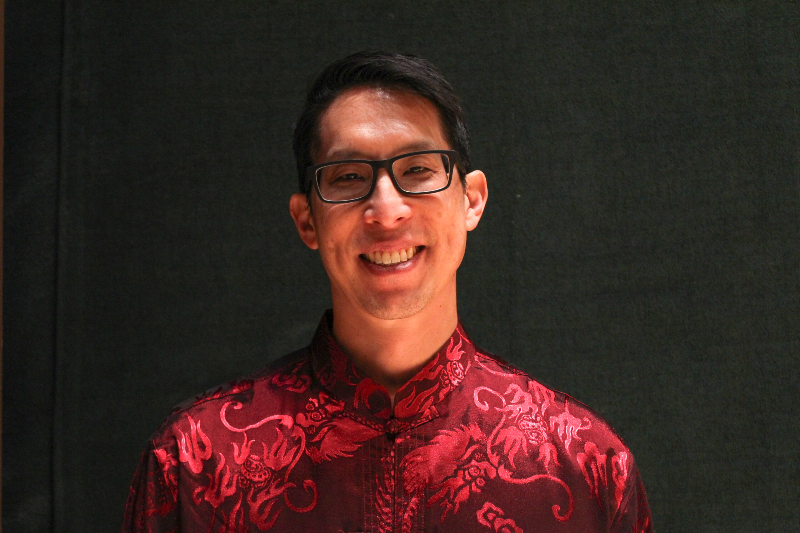 Authors Gene Luen Yang and LeUyen Pham speak at BHS library — Berkeley ...